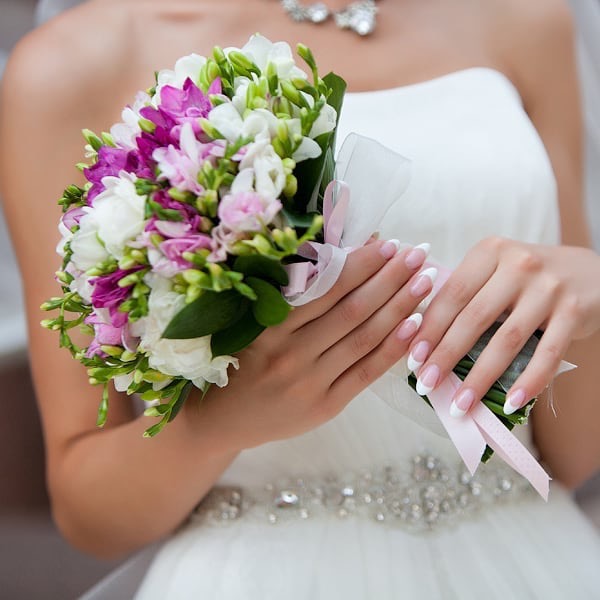 Buchet de Mireasa din Frezii Alb Roz | OkFlora
